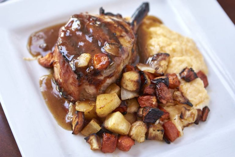 TapRoot Restaurant – 170 N. MERCHANT ST. | DECATUR, IL | 217.330.6365